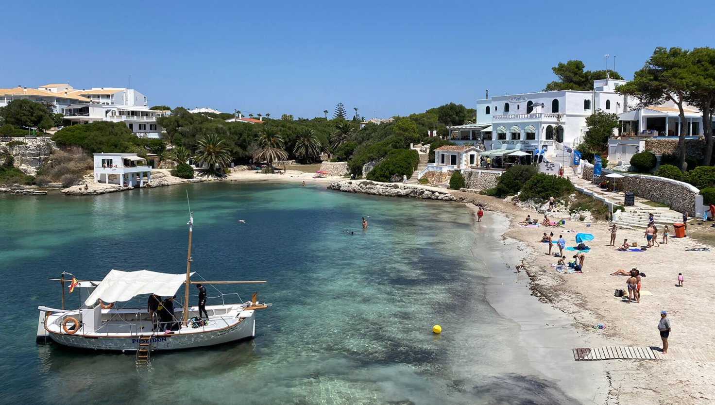 Las mejores calas para fondear en Menorca